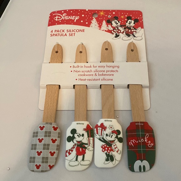 Disney | Kitchen | Disney 4 Pack Silicone Mickey And Minnie | Poshmark